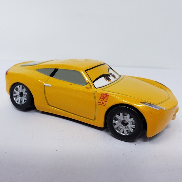 Disney | Toys | Disney Pixar Cars 3 Cruz Ramirez Yellow Diecast Toy Car ...